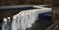 China Industrial Bottle Packing Line Belt Conveyor 600mm Wide for Beverage Plant for sale