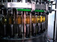 China Carbonated Drink Beer Filling Machine 10000bph 32 Nozzles Automatic for sale