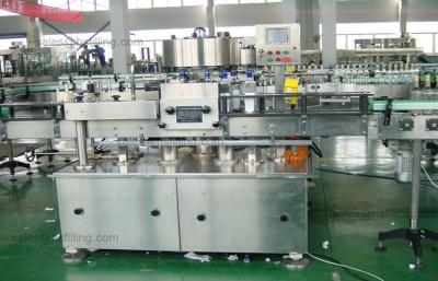China Fully Automatic Square Jar Double Side Labeling Machine 10000-20000 BPH Stainless Steel for sale