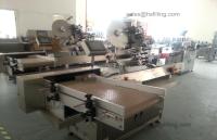 China Fully Automatic Square Jar Double Side Labeling Machine 10000-20000 BPH Stainless Steel for sale