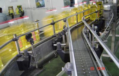 China Automatic Edible Oil Filling Machine PLC Control 2000-18000 BPH SUS304 for sale