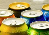 China PET Aluminum Can Carbonated Drink Filling Machine 2000CPH SS304 for sale