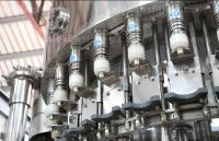 China Rotary PET Carbonated Drink Filling Machine 2000-20000 BPH for Cola Sprite for sale