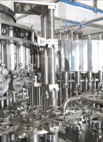 China Full Automatic Isobaric Carbonated Drink Filling Machine 2000-20000 BPH for Soda Soft Drink 200ml-2500ml for sale