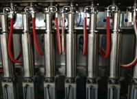 China Fully Automatic Hot Ketchup Filling Machine 1000-3000 BPH 200-2500ml Bottle for sale