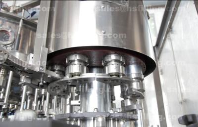 China 7000bph Rotary High Speed Mineral Water Filling Machine with PET bottle filler for sale