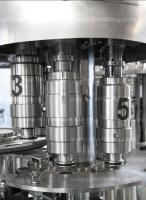 China Full Automatic Multi Head Bottle Capper Machine 5000-7200 BPH for PET Glass Bottles for sale
