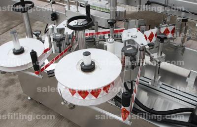 China OPP Adhesive Fully Automatic Bottle Labeling Machine 8000-30000 BPH for Flat Bottles for sale
