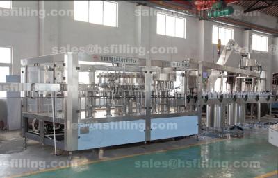 China Rotary Carbonated Beverage Filling Machine 2000-22000 BPH Soda Water Production Line for sale