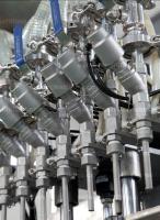 China Full Automatic Oil Filling Machine Linear Type For 1L - 5L Bottles for sale