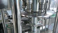 China Automatic 6 Head Thread Bottle Capping Machine for Glass PET Bottles 120 BPM 440V for sale