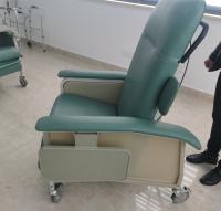 China Mobile Folding Ajustable Hospital Luxurios Residential Recliner Chair for sale