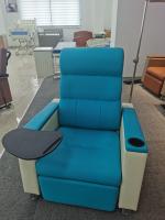China Comfortable Folding Ajustable Hospital Luxurious Patient Transfusion Chair for sale
