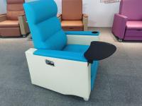 China Comfortable Folding Ajustable Hospital Luxurious Patient Transfusion Chair for sale