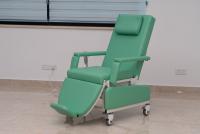 China Mobile Comfortable Folding Ajustable Hospital Medical Electric Blood Donation Collection Chair for sale
