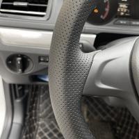 China Customized Color Steering Wheel Cover for Passat Golf 7 Mk7 Polo Jetta B8 Tiguan Sharan Touran Up 2016 2017 for sale