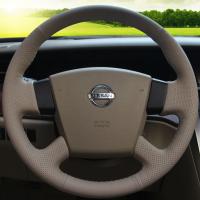 China Custom Black Steering Wheel Cover for Nissan Tiida and Versa Note Easy Installation for sale