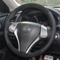 China Black Suede Custom Fit Steering Wheel Cover For Nissan Qashqai Rogue Pulsar 2014-2018 for sale