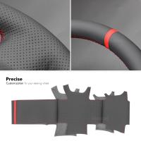 China Get a Grip on Your Isuzu D-MAX DMAX 2007-2011 with Sports Design Steering Wheel Cover for sale