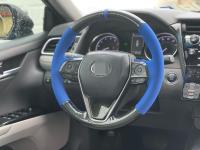 China Custom Hand Stitching Blue Suede Carbon Steering Wheel Cover for Toyota Corolla RAV4 Avalon Camry 2018-2020 for sale