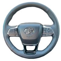 China Hand Stitched PU Leather Steering Wheel Cover for Toyota Highlander Sienna 2022 for sale