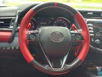 China Custom Hand Stitching Leather Carbon Steering Wheel Cover for Toyota Corolla RAV4 Avalon 2019-2020 Camry 2018-2020 for sale