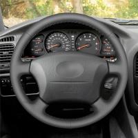 China Hand Sewing Artificial Leather Steering Wheel Cover for Toyota Land Cruiser Prado 1995 1996 1997 1998 1999 2000 2001 2002 for sale