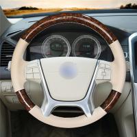 China Wood Grain Carbon Fiber Beige Leather Hand Sewing Custom Steering Wheel Cover For Volvo S80 2010 XC70 2011 for sale