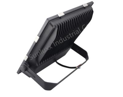 China 130LM/W 150W Slim LED Flood Light HLG Meanwell Driver Type For Football Court Lighting for sale