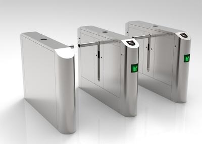 China Anti-Pinch Drop Arm Turnstile SS304 Cabinet 1200x165x1000mm with 40W Power Consumption for sale