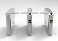 China Anti-Pinch Drop Arm Turnstile SS304 Cabinet 1200x165x1000mm with 40W Power Consumption for sale