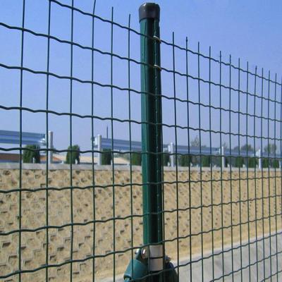 China Hot-dipped Galvanized Welded Wire Mesh Panel Fencing With PVC Coating for sale