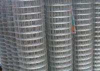 China Hot Dipped Galvanized Welded Wire Mesh 10-30m Length Per Roll For Farm Fence for sale