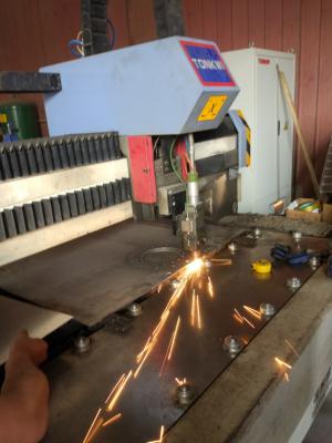 China Custom Aluminium Perforated Sheet Laser Knurling Cutting with Iron Pallet Packing Methods and Sample for sale