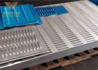 China Customized Size 304 Stainless Perforated Sheet Light Aluminum SS304 Louver Punch Metal Mesh Heating Ventilation for sale
