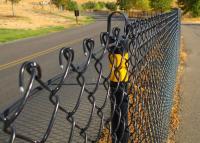 China Easy Install Pvc Coated Chain Link Mesh Fence Uniform Mesh Size 50*50 Or 60*60mm for sale