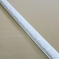 China GB-82010 European Style Construction Material Carved Flame Resistance Led Cove Cornices Mouldings For Kitchen for sale
