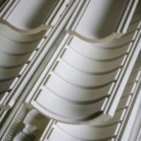 China GA-81046 Quantity Discount Traditional Town House Urethane Polymer Carved Ceiling Moulding Design for sale