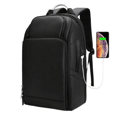 China New custom logo large capacity anti theft laptop bag waterproof bag with USB interface business travel Backpack for sale