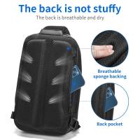 China Ventilation  Sports Crossbody Mens Sling Bag Splash Proof Water for sale