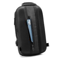 China Custom Anti Theft Mens Sling Bag Water Resisting 21*12*35cm Size for sale
