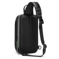 China High Capacity Waterproof Mens Sling Bag Sports Crossbody Bag Wear Resistance for sale