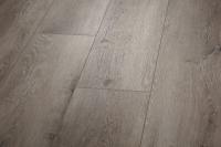 China Hybrid Flooring Spc Embossed Flooring 5.5mm Anti Moisture Waterproof for sale