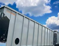 China Coal Grain Hopper Wagon 80km/h 16-23t Axle Load Railway Bulk Transport for sale