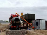 China Small Mixing Mobile Concrete Batching Plant Portable Dry Trailer Mixer for sale