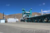 China Mobile LB3000 Asphalt Mixing Plant with 160 T/H Capacity and Adjustable Voltage for Road Construction for sale