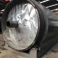 China Waste Plastic Pyrolysis Machine with High Oil Output and User-friendly Control Panel for sale