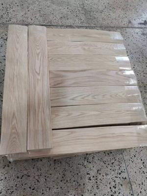 China AB Grade American White Oak Wood Flooring Veneer 125mm Width 0.6mm Thickness for sale
