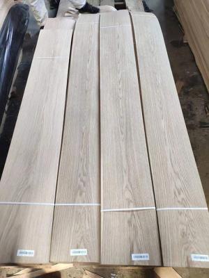 China A Grade White Oak Wood Veneer 0.45mm Thick 200cm+ Crown Cut for Door Decoration for sale