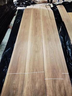 China 0.40MM American Walnut Veneer Panel AAA Grade For Interior Decoration for sale